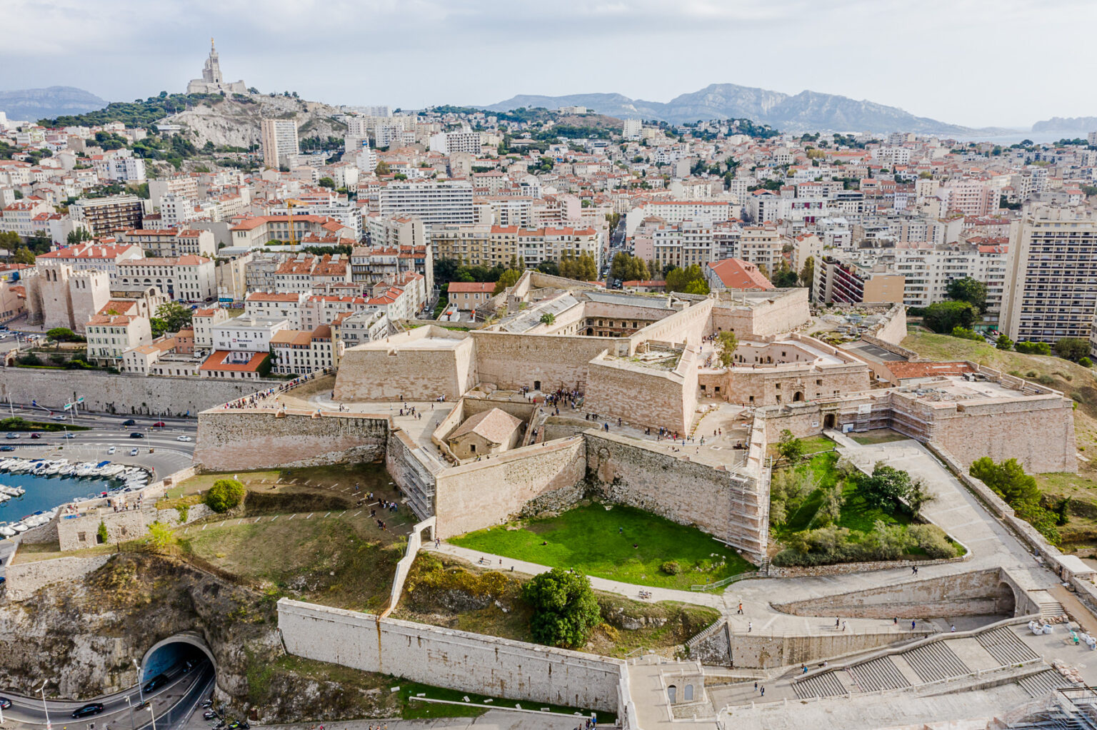 European project Common Grounds: merging art and ecology at the Citadel ...